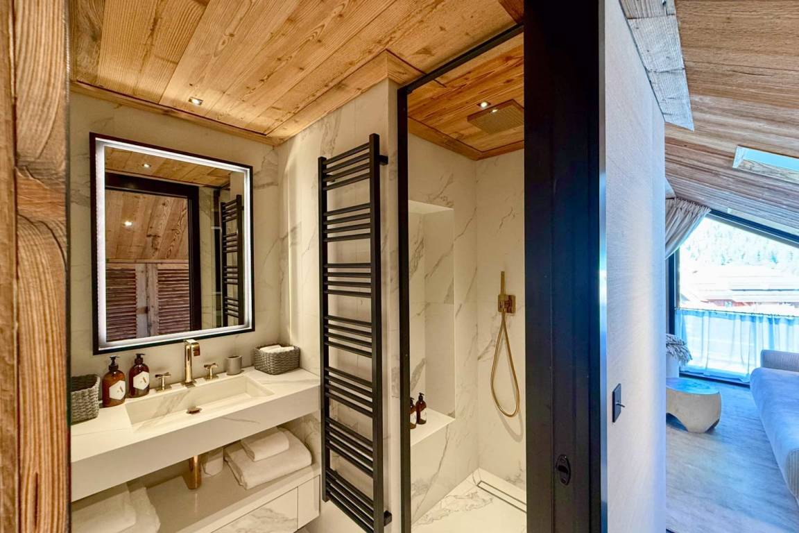 145 M² Ferienwohnung ∙ 3 Schlafzimmer ∙ 8 Gäste - Méribel