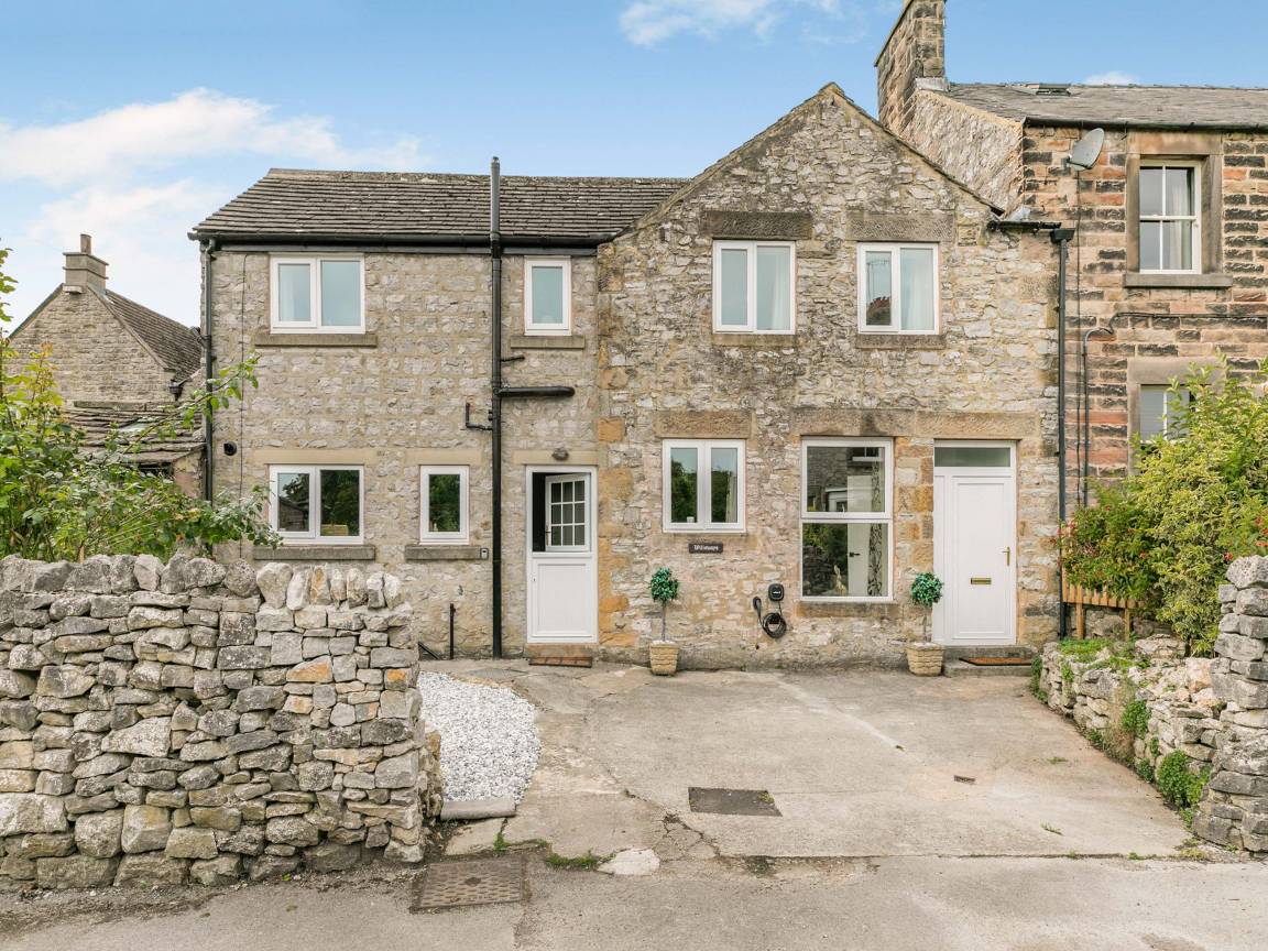 Cottage ∙ 2 Bedrooms ∙ 4 Guests - Bakewell