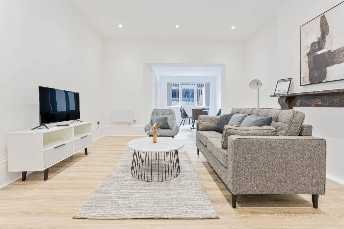 46 M² Apartment ∙ 1 Bedroom ∙ 2 Guests - Cheltenham