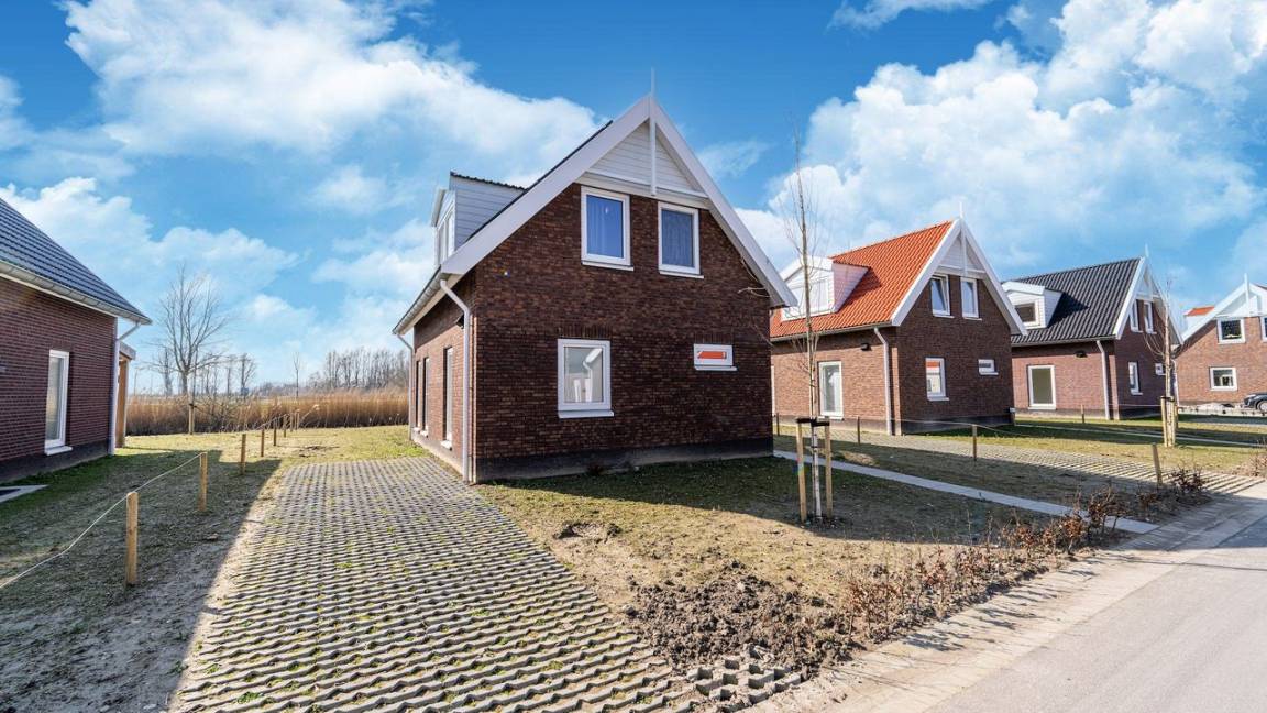 105 M² Ferienhaus ∙ 2 Schlafzimmer ∙ 4 Gäste - Hellevoetsluis