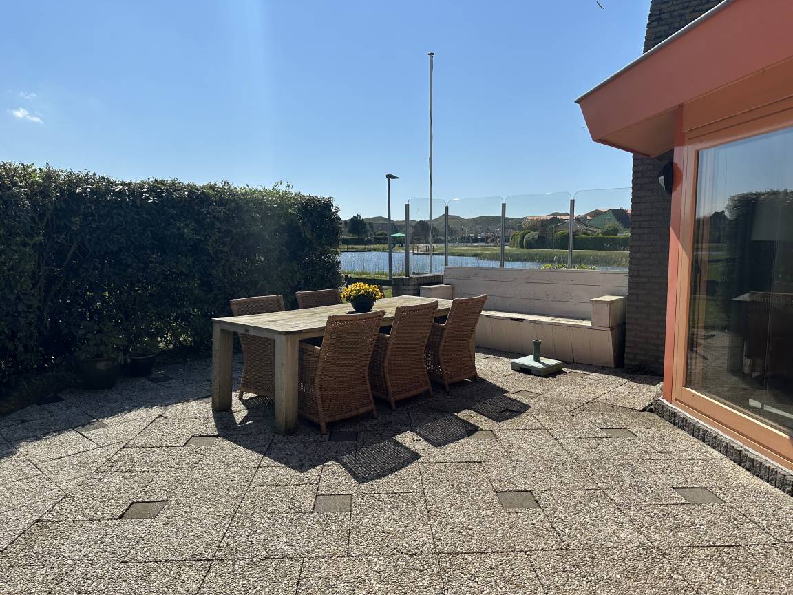 Bungalow ∙ 2 Bedrooms ∙ 5 Guests - Den Helder