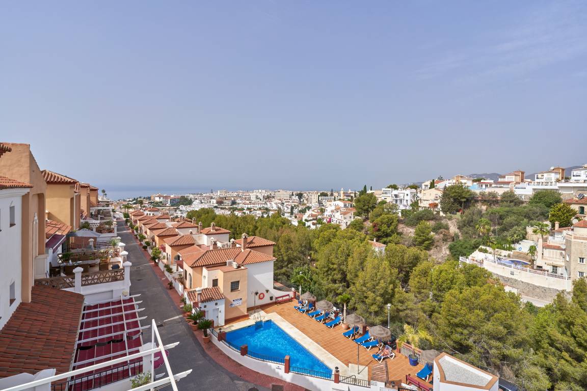 80 M² Appartement ∙ 2 Chambres ∙ 4 Personnes - Nerja