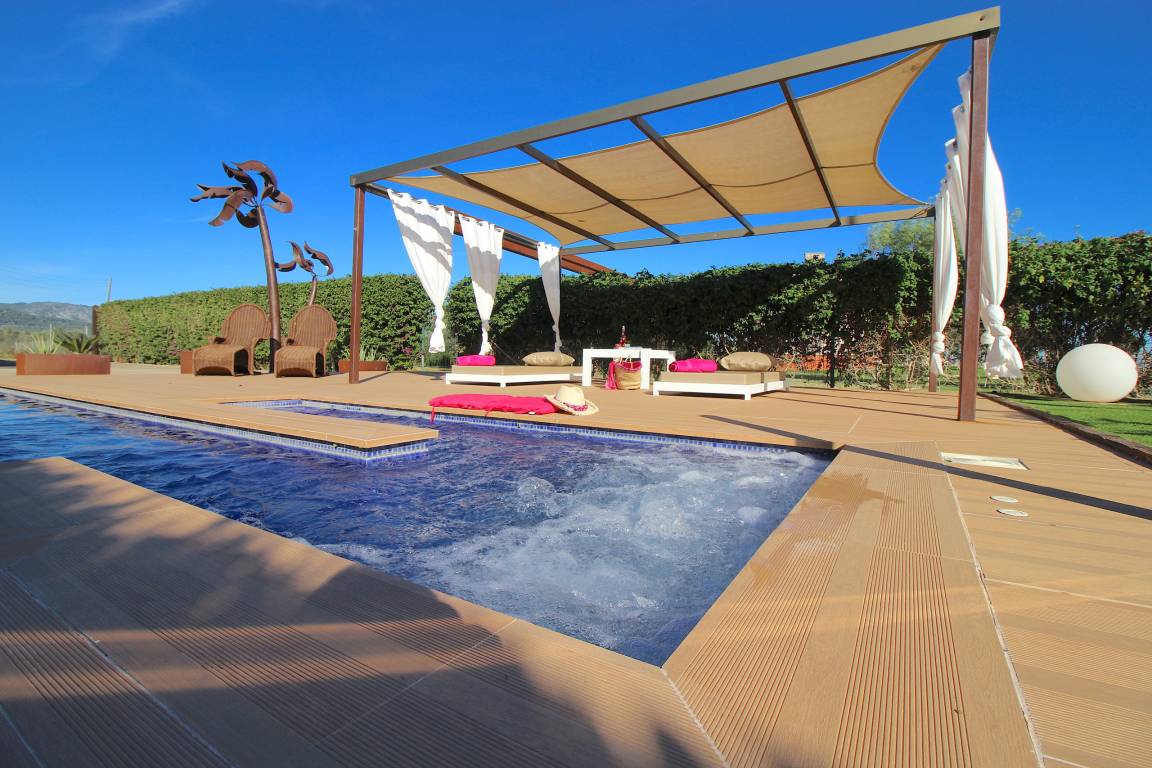 80 M² House ∙ 1 Bedroom ∙ 2 Guests - Balearic Islands