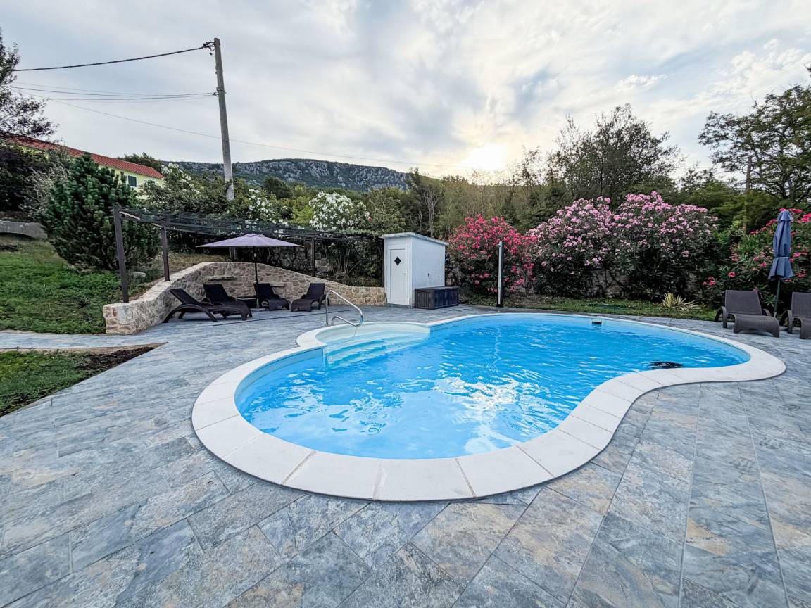 150 M² Huis ∙ 3 Slaapkamers ∙ 6 Gasten - Novi Vinodolski