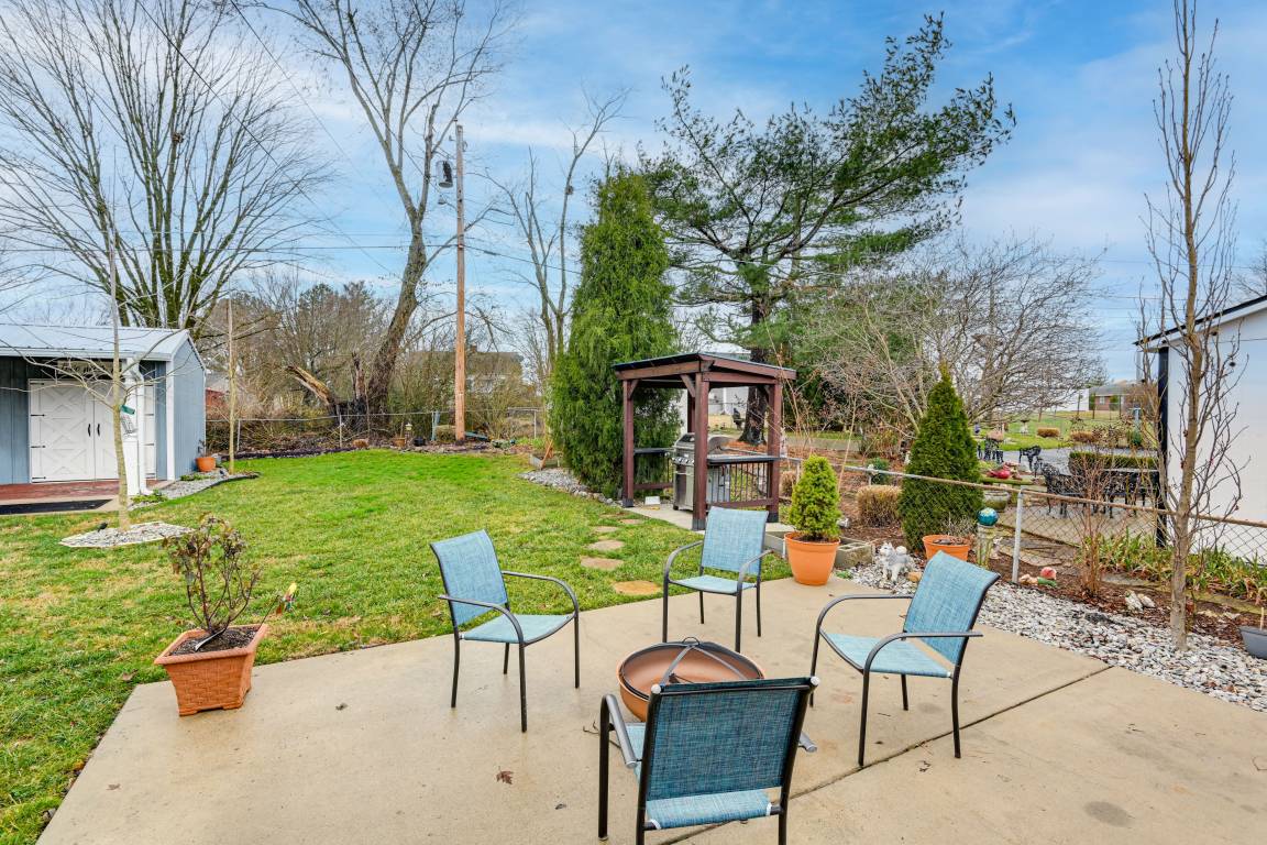 143 M² House ∙ 3 Bedrooms ∙ 10 Guests - Springfield, TN
