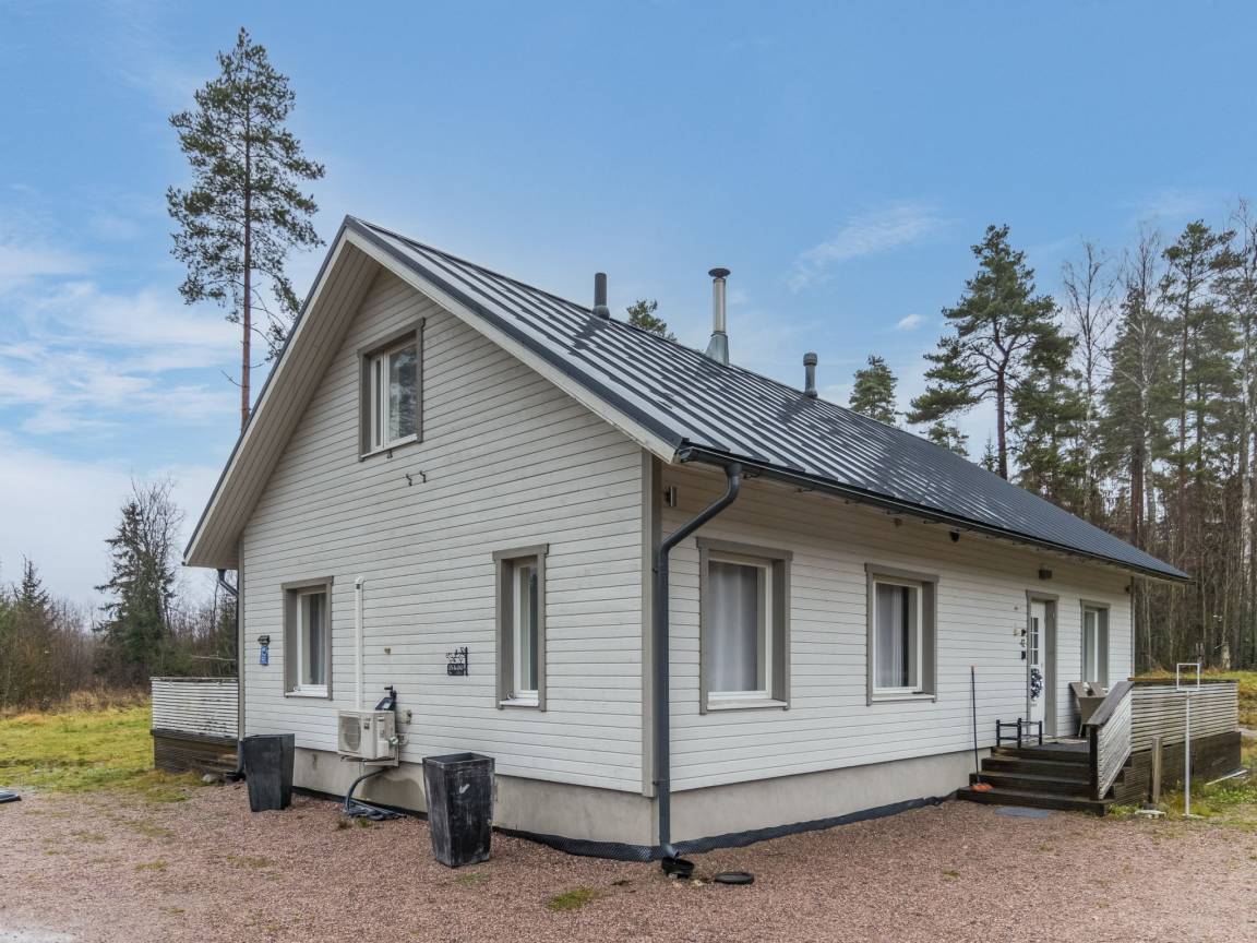 150 M² Ferienhaus ∙ 3 Schlafzimmer ∙ 12 Gäste - Siuntio
