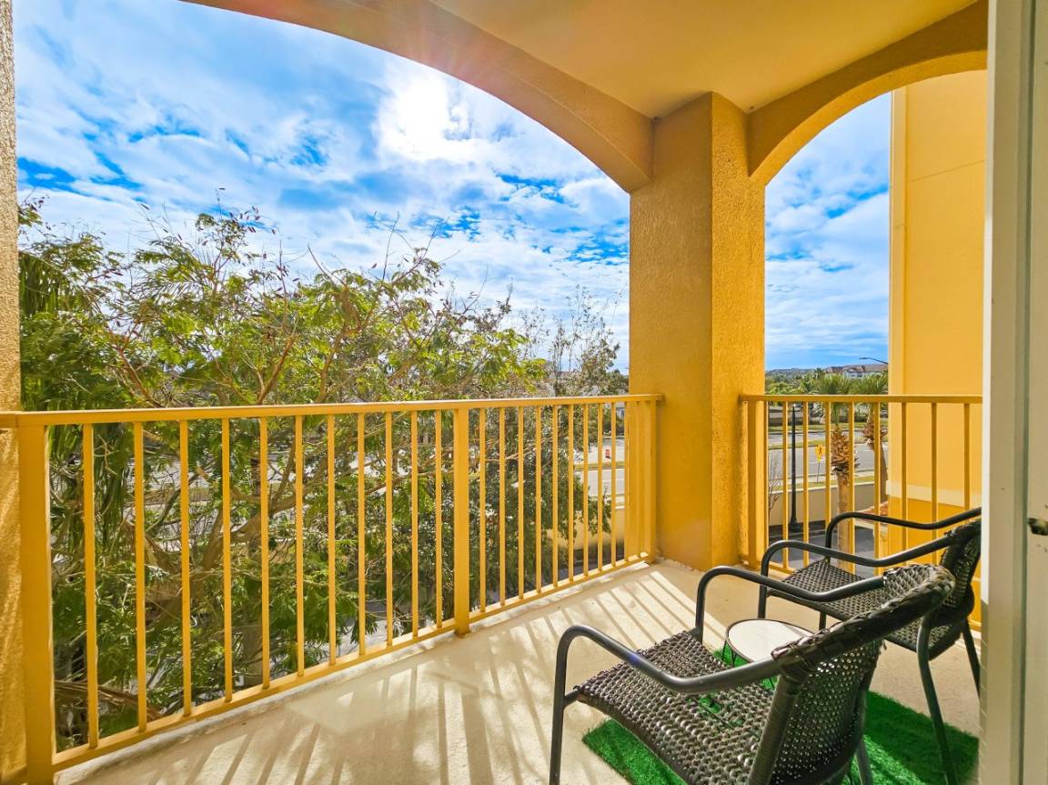 138 M² Apartment ∙ 2 Bedrooms ∙ 4 Guests - Orlando, FL