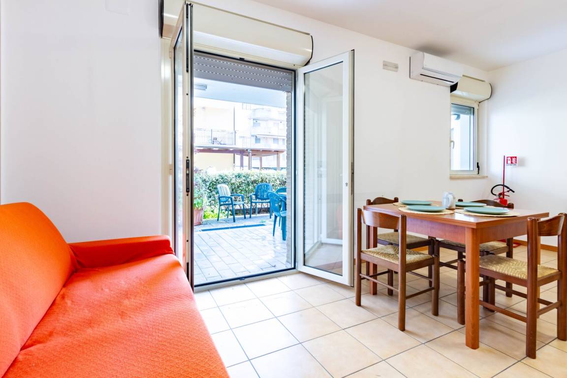 45 M² Ferienhaus ∙ 1 Schlafzimmer ∙ 4 Gäste - Giulianova