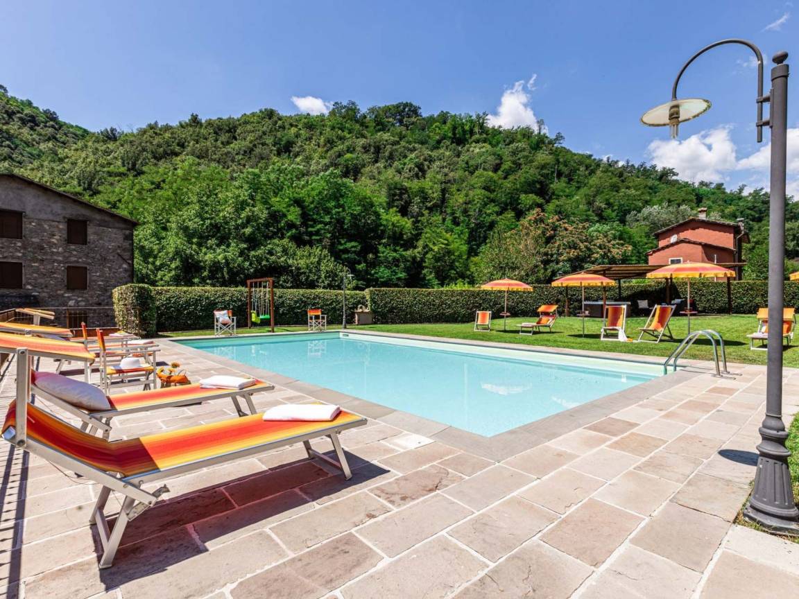65 M² Apartment ∙ 2 Bedrooms ∙ 3 Guests - Lucca