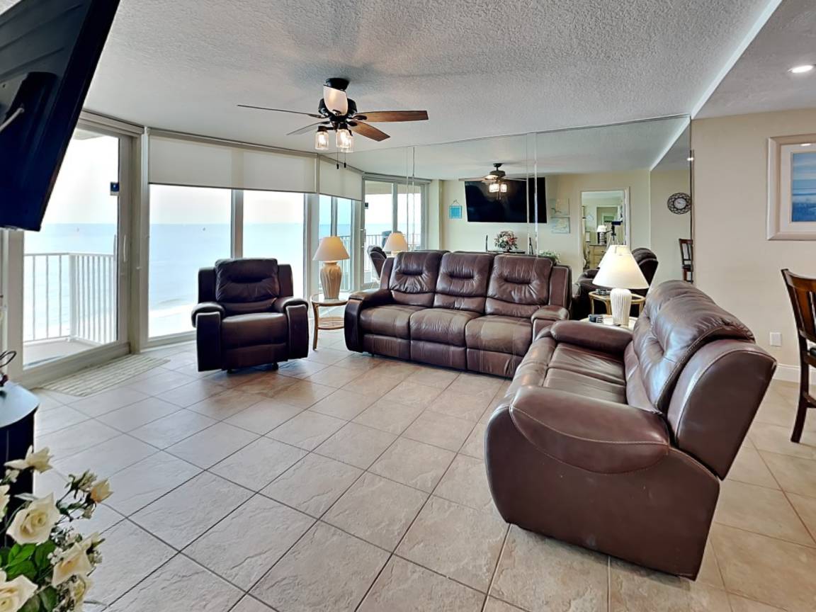 124 M² Condo ∙ 2 Bedrooms ∙ 6 Guests - Daytona Beach Shores, FL