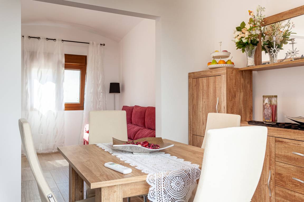 79 M² Maison De Vacances ∙ 2 Chambres ∙ 4 Personnes - Figueras