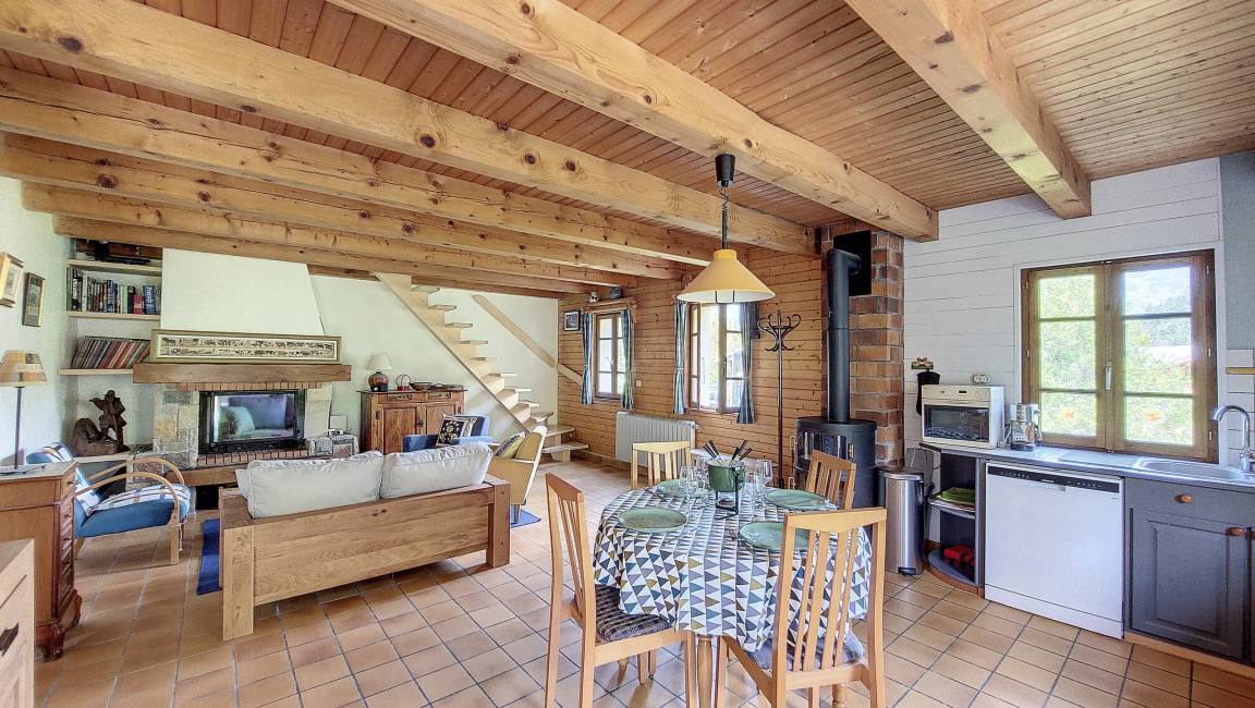 110 M² Chalet ∙ 3 Chambres ∙ 6 Personnes - La Baume