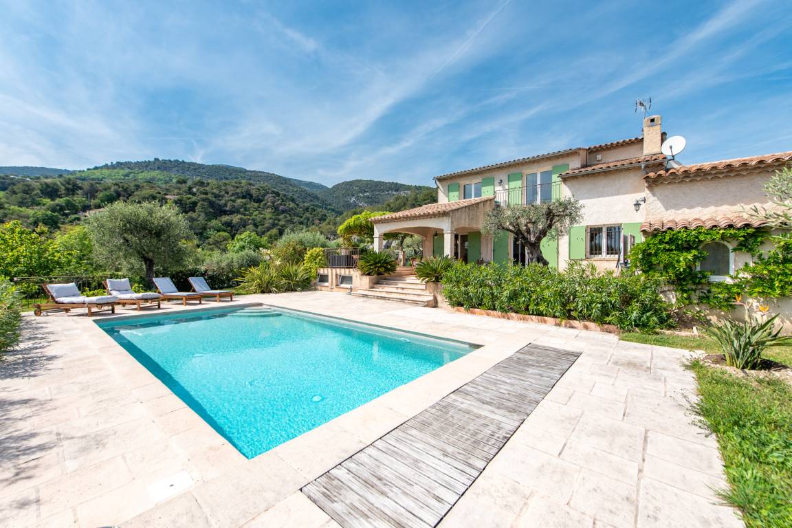 170 M² Villa ∙ 4 Slaapkamers ∙ 8 Gasten - Tourrettes-sur-Loup