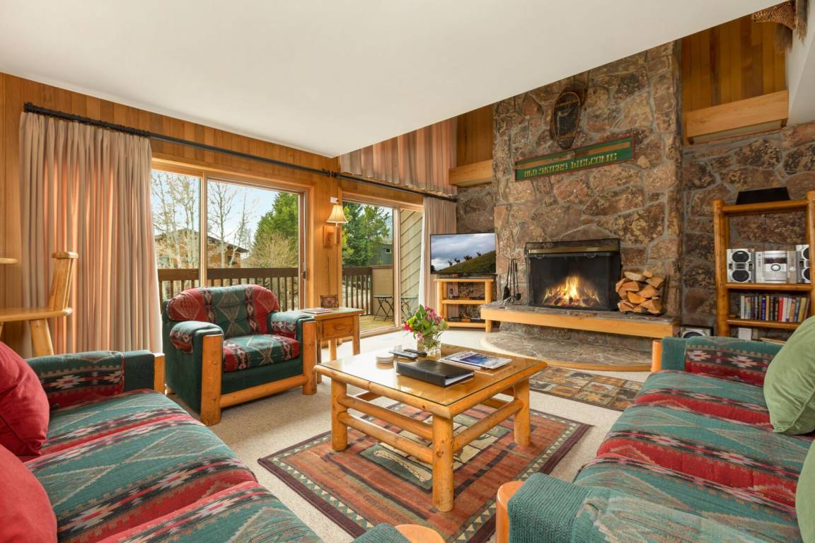 230 M² Villa ∙ 4 Bedrooms ∙ 9 Guests - Teton Village, WY