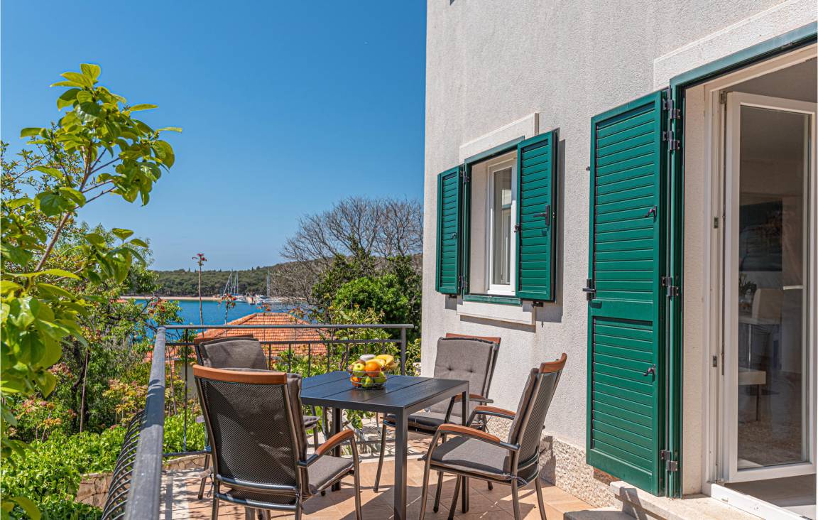 125 M² Ferienhaus ∙ 2 Schlafzimmer ∙ 4 Gäste - Rogoznica