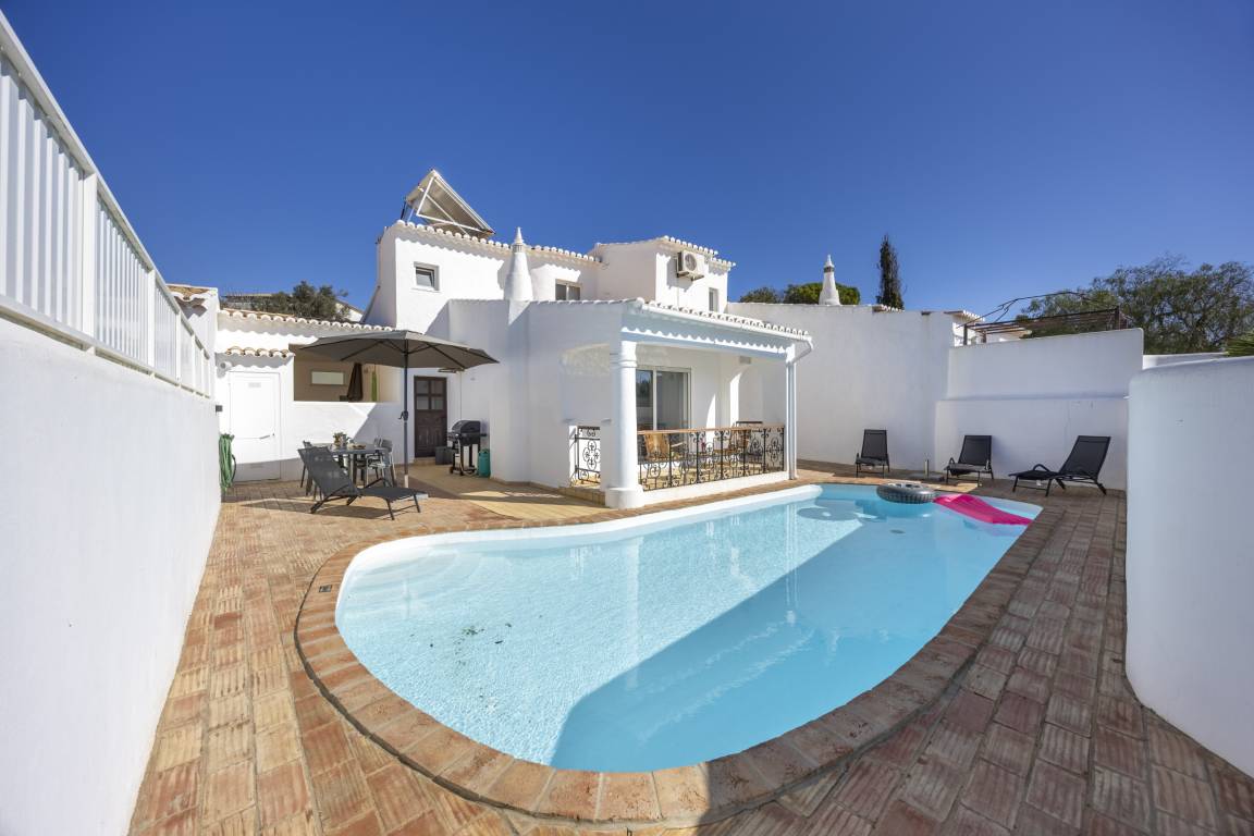 110 M² Huis ∙ 3 Slaapkamers ∙ 6 Gasten - Luz