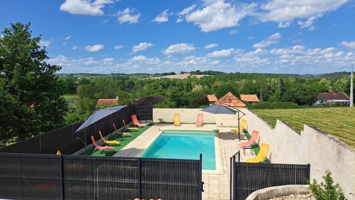 101 M² Gîte ∙ 3 Chambres ∙ 6 Personnes - Ribérac