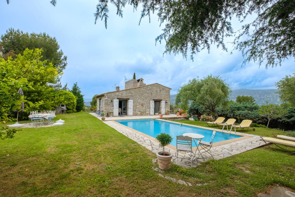 60 M² Villa ∙ 2 Chambres ∙ 4 Personnes - Peymeinade