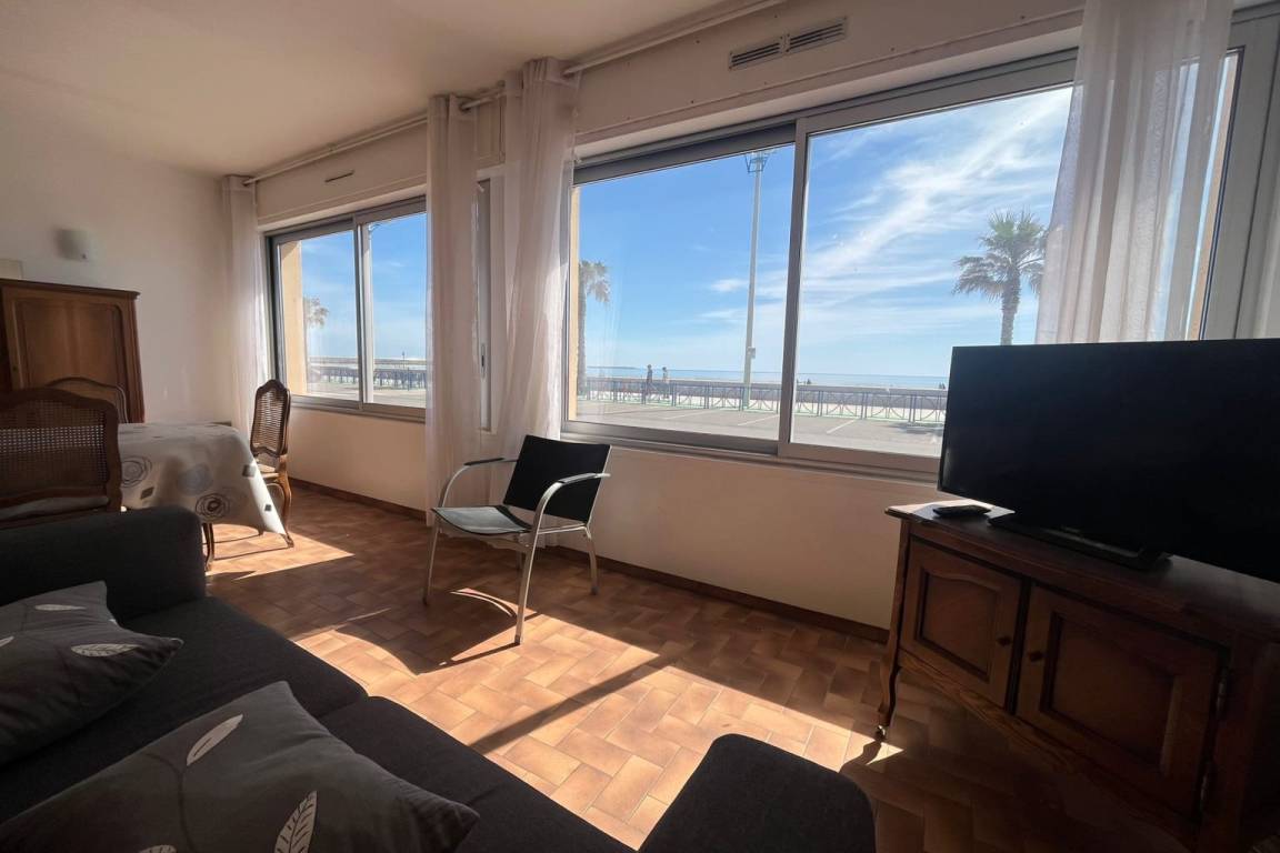 65 M² Appartement ∙ 3 Chambres ∙ 6 Personnes - Port-la-Nouvelle