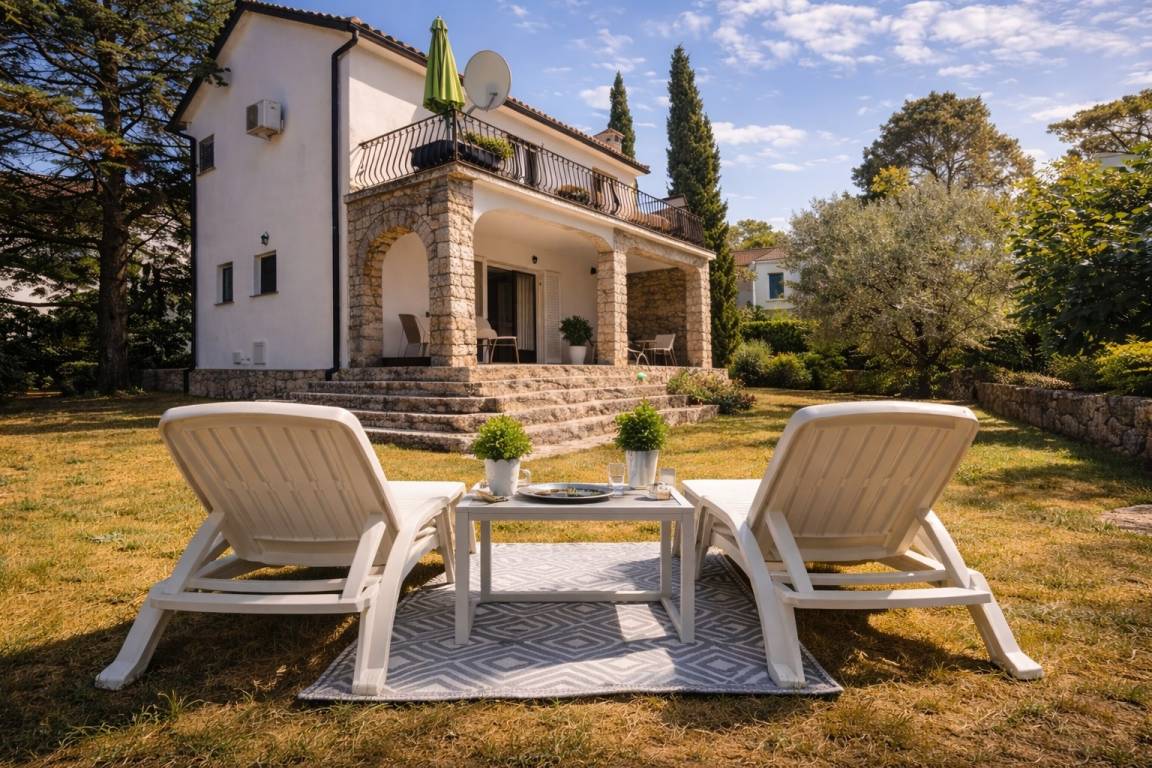 82 M² Hus ∙ 2 Sovrum ∙ 6 Gäster - Malinska