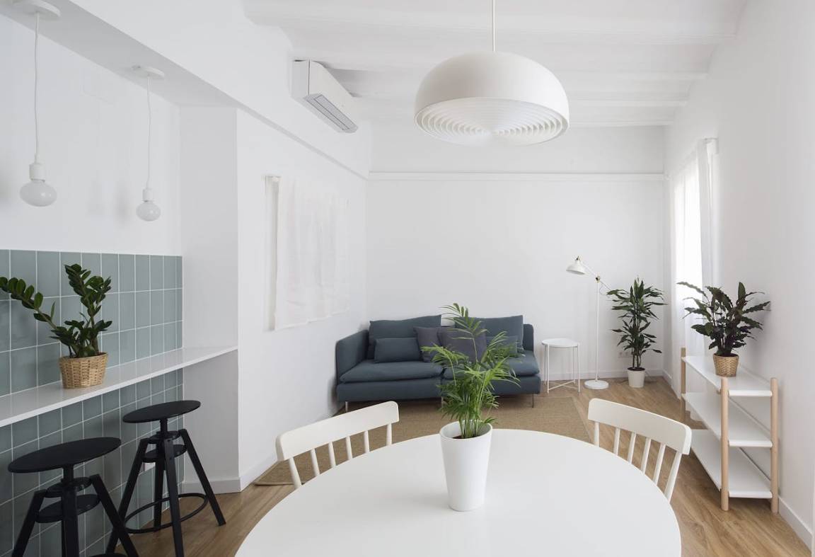 70 M² Huoneisto ∙ 2 Makuuhuonetta ∙ 4 Vierasta - Badalona