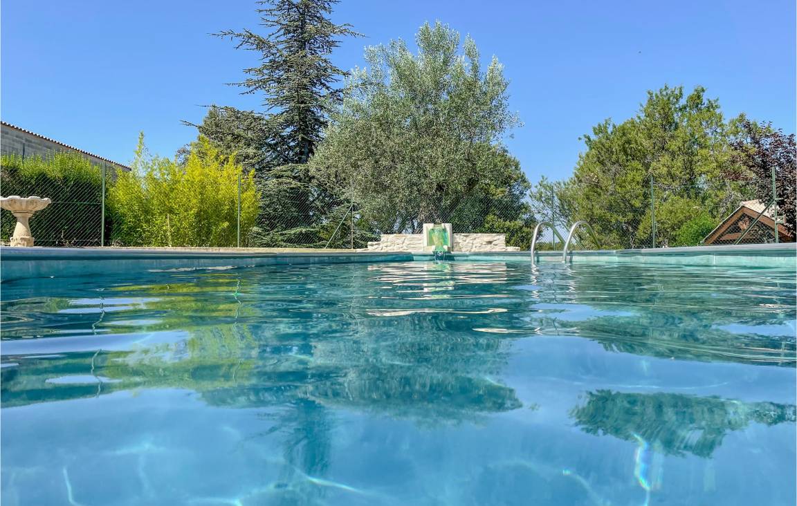 114 M² House ∙ 3 Bedrooms ∙ 6 Guests - Bédoin