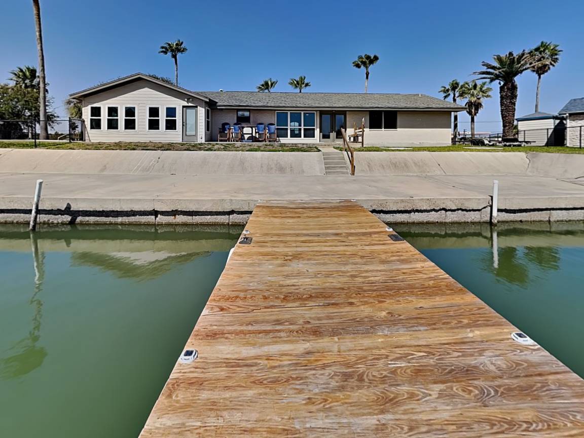 179 M² House ∙ 4 Bedrooms ∙ 10 Guests - Rockport, TX