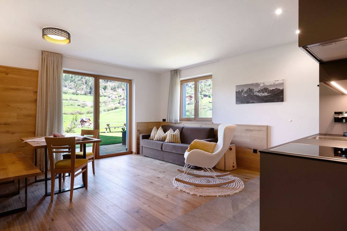 50 M² Ferienwohnung ∙ 1 Schlafzimmer ∙ 2 Gäste - Val Gardena