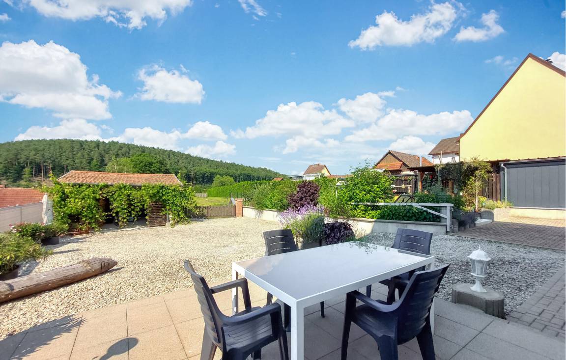 140 M² Duplex ∙ 3 Chambres ∙ 6 Personnes - Étang de Hanau