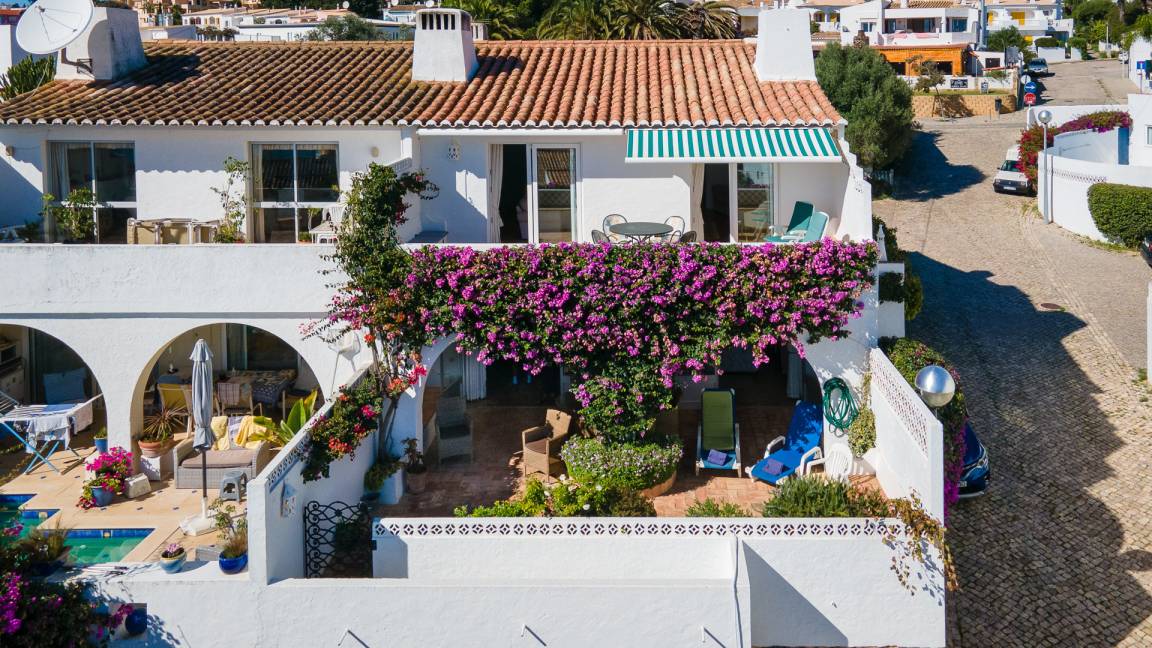 180 M² Huis ∙ 3 Slaapkamers ∙ 5 Gasten - Luz
