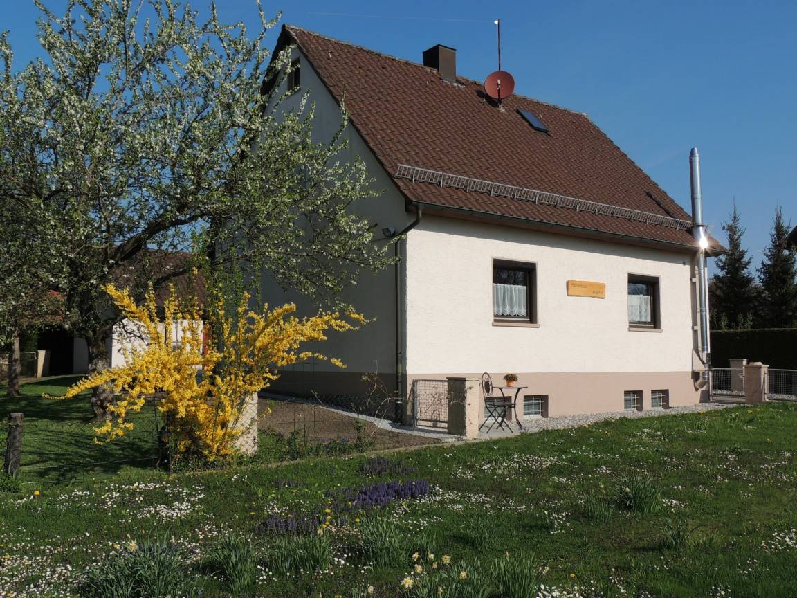 85 M² Casa Vacanza ∙ 3 Camere Da Letto ∙ 5 Ospiti - Ravensburg