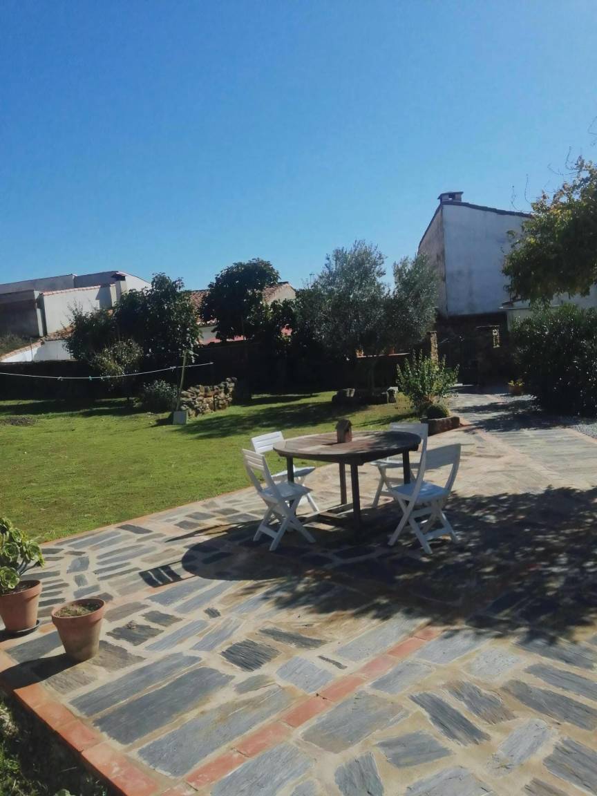 950 M² Chalet ∙ 5 Habitaciones ∙ 10 Huéspedes - Extremadura