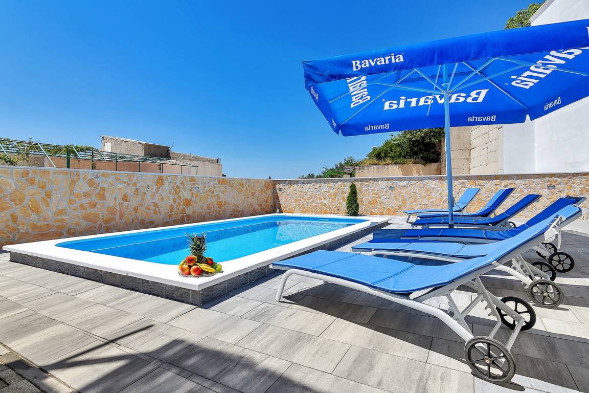 Villa ∙ 3 Schlafzimmer ∙ 6 Gäste - Baška Voda