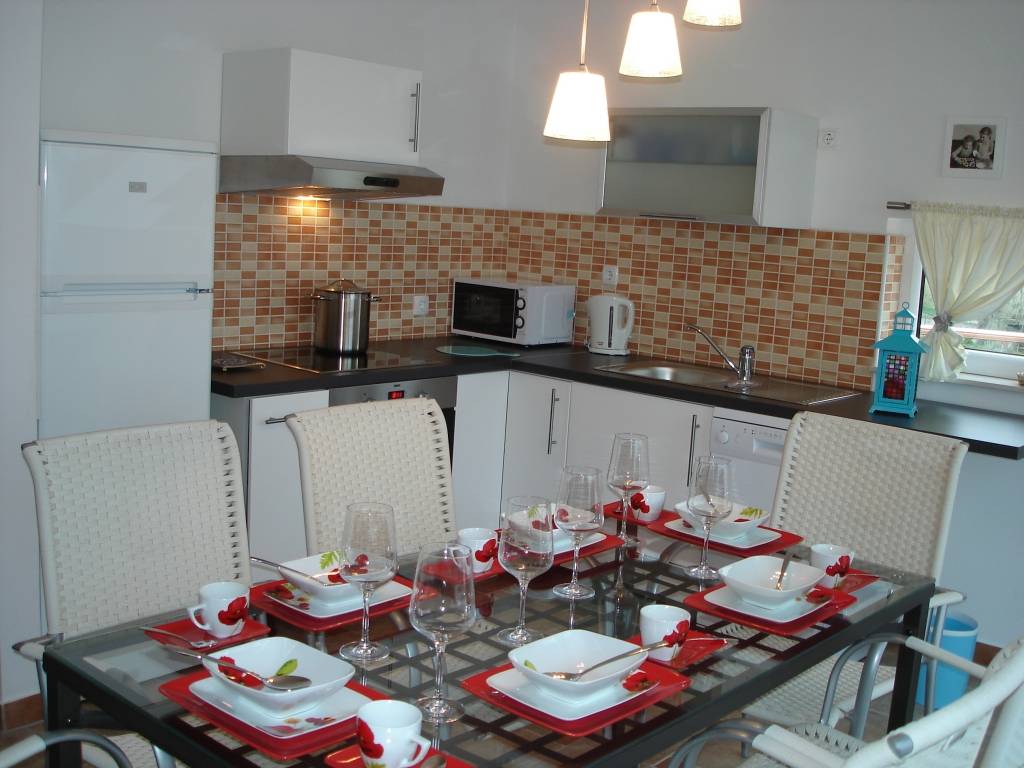 80 M² Ferienwohnung ∙ 2 Schlafzimmer ∙ 5 Gäste - Vrsi