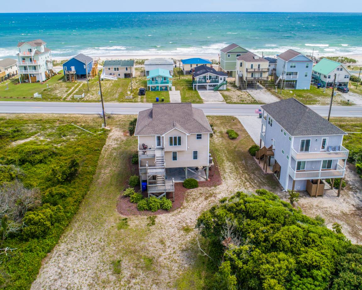 177 M² House ∙ 4 Bedrooms ∙ 9 Guests - Topsail Island, NC