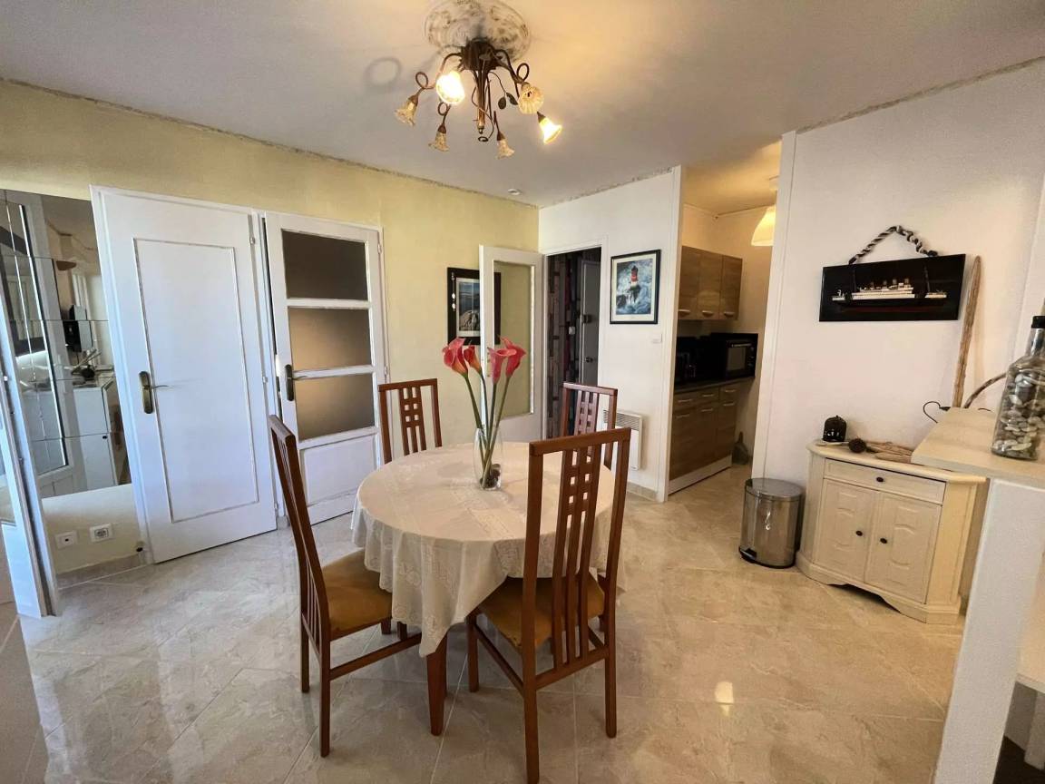 44 M² Appartement ∙ 1 Chambre ∙ 4 Personnes - Challans