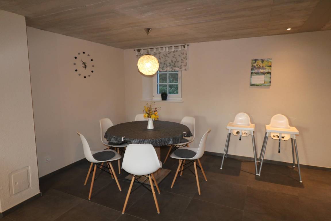 87 M² Appartement ∙ 2 Chambres ∙ 5 Personnes - Echternach