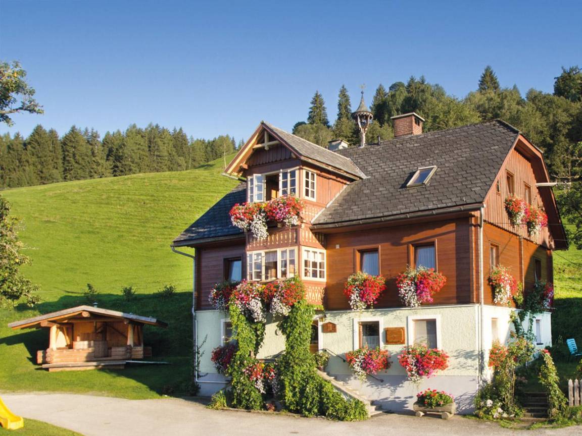 18 M² Hotel ∙ 1 Schlafzimmer ∙ 3 Gäste - Gröbming