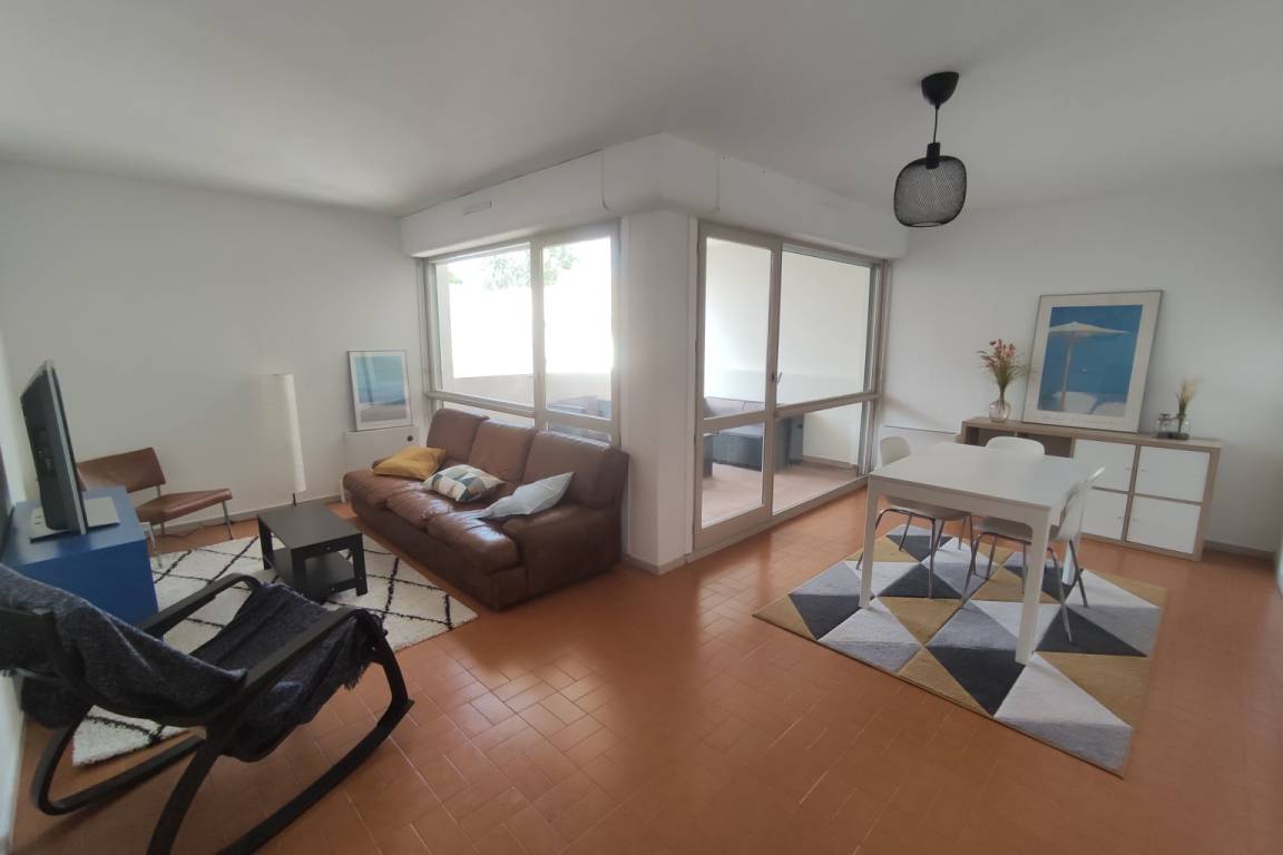 100 M² Apartamento ∙ 4 Habitaciones ∙ 10 Huéspedes - Montpellier