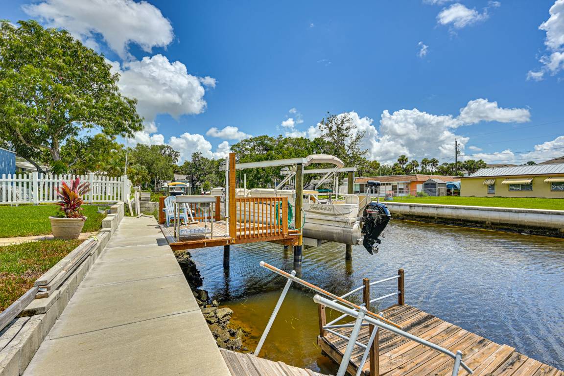 120 M² House ∙ 2 Bedrooms ∙ 4 Guests - New Port Richey, FL
