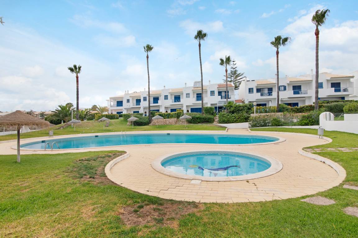 120 M² Ferienhaus ∙ 2 Schlafzimmer ∙ 7 Gäste - Albufeira