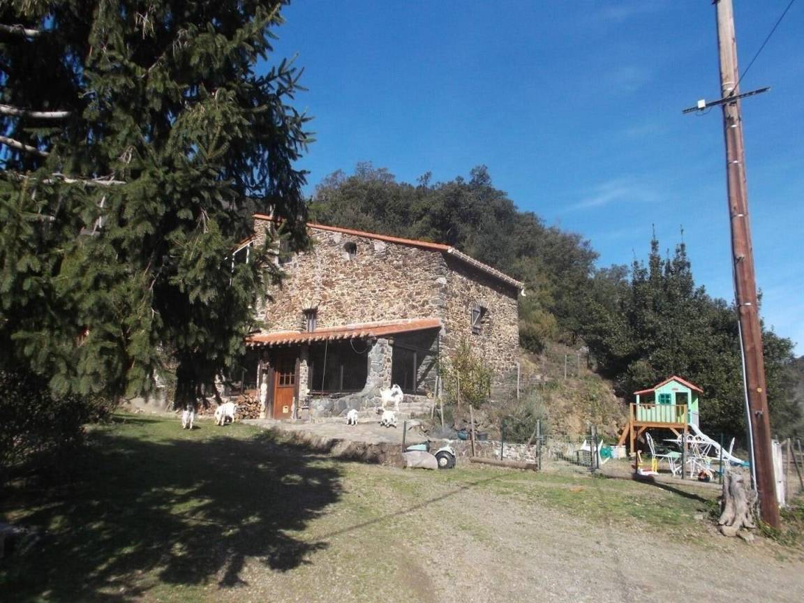 110 M² Gîte ∙ 2 Bedrooms ∙ 4 Guests - Arles-sur-Tech, France