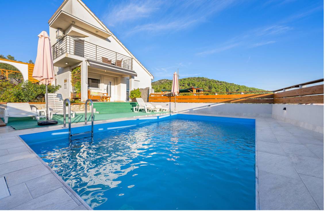 100 M² Casa ∙ 3 Habitaciones ∙ 8 Huéspedes - Šibenik