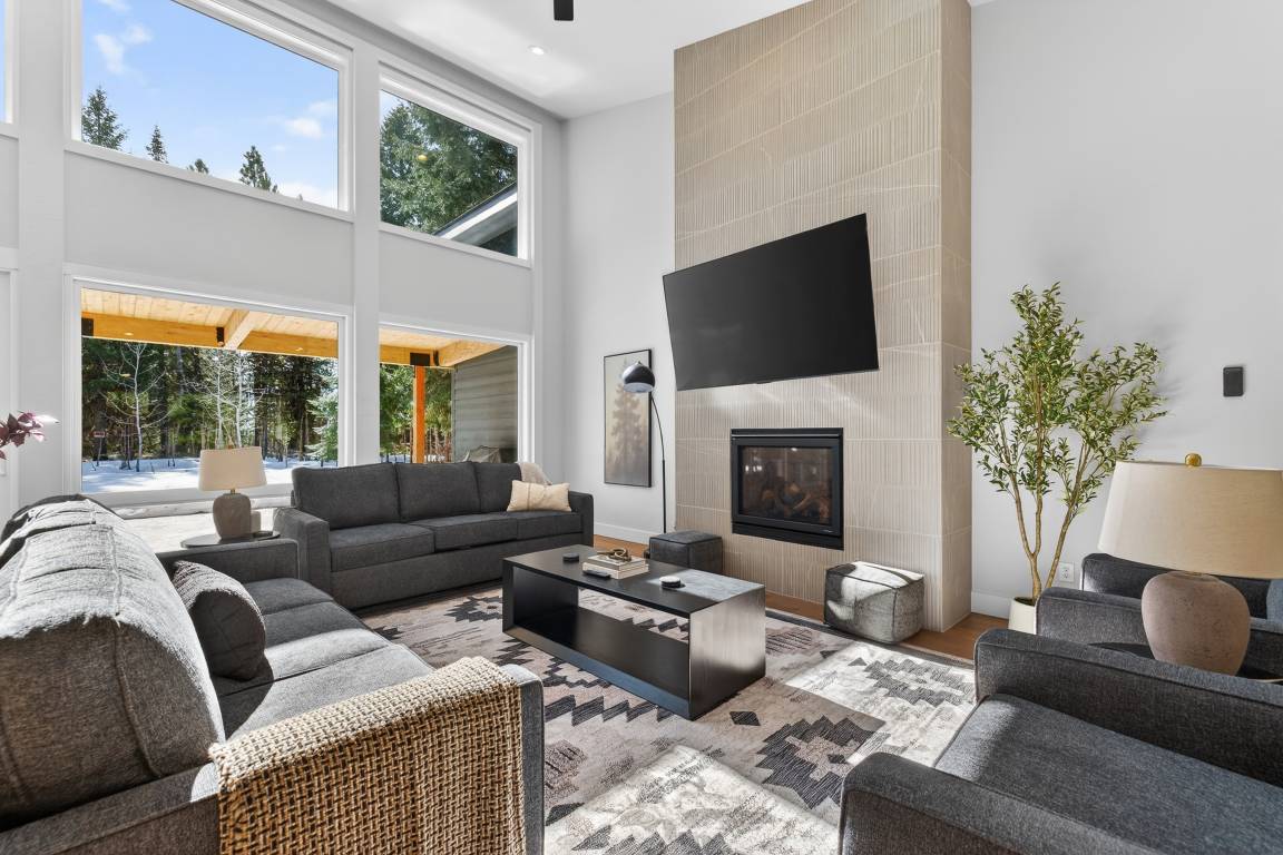 267 M² House ∙ 5 Bedrooms ∙ 16 Guests - Lake Cascade, ID