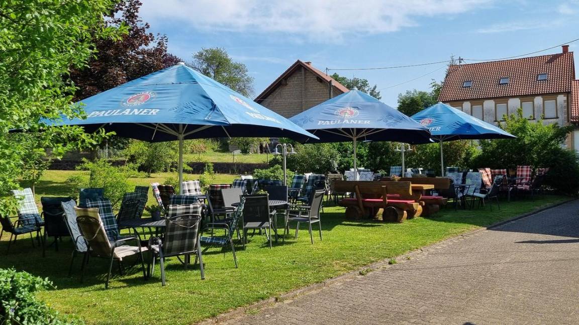 65 M² Ferienwohnung ∙ 1 Schlafzimmer ∙ 3 Gäste - Nonnweiler