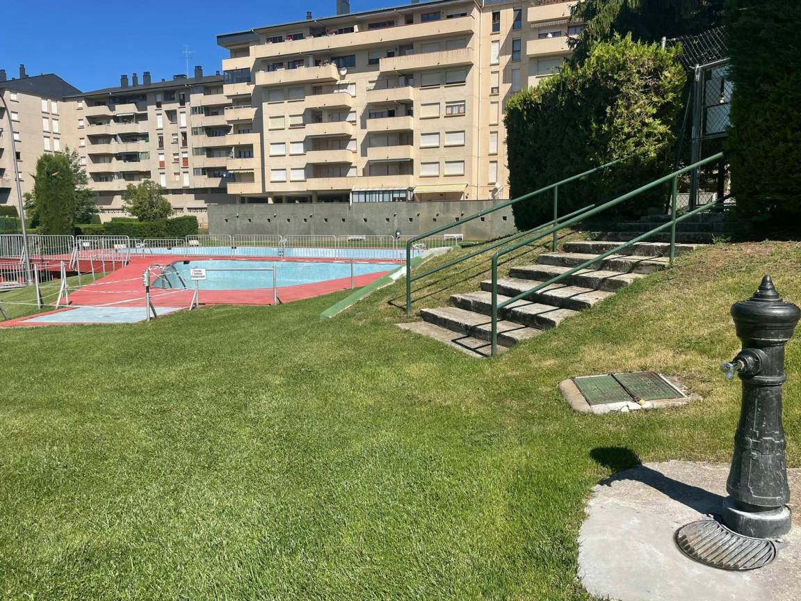 65 M² Apartamento ∙ 2 Habitaciones ∙ 4 Huéspedes - Jaca