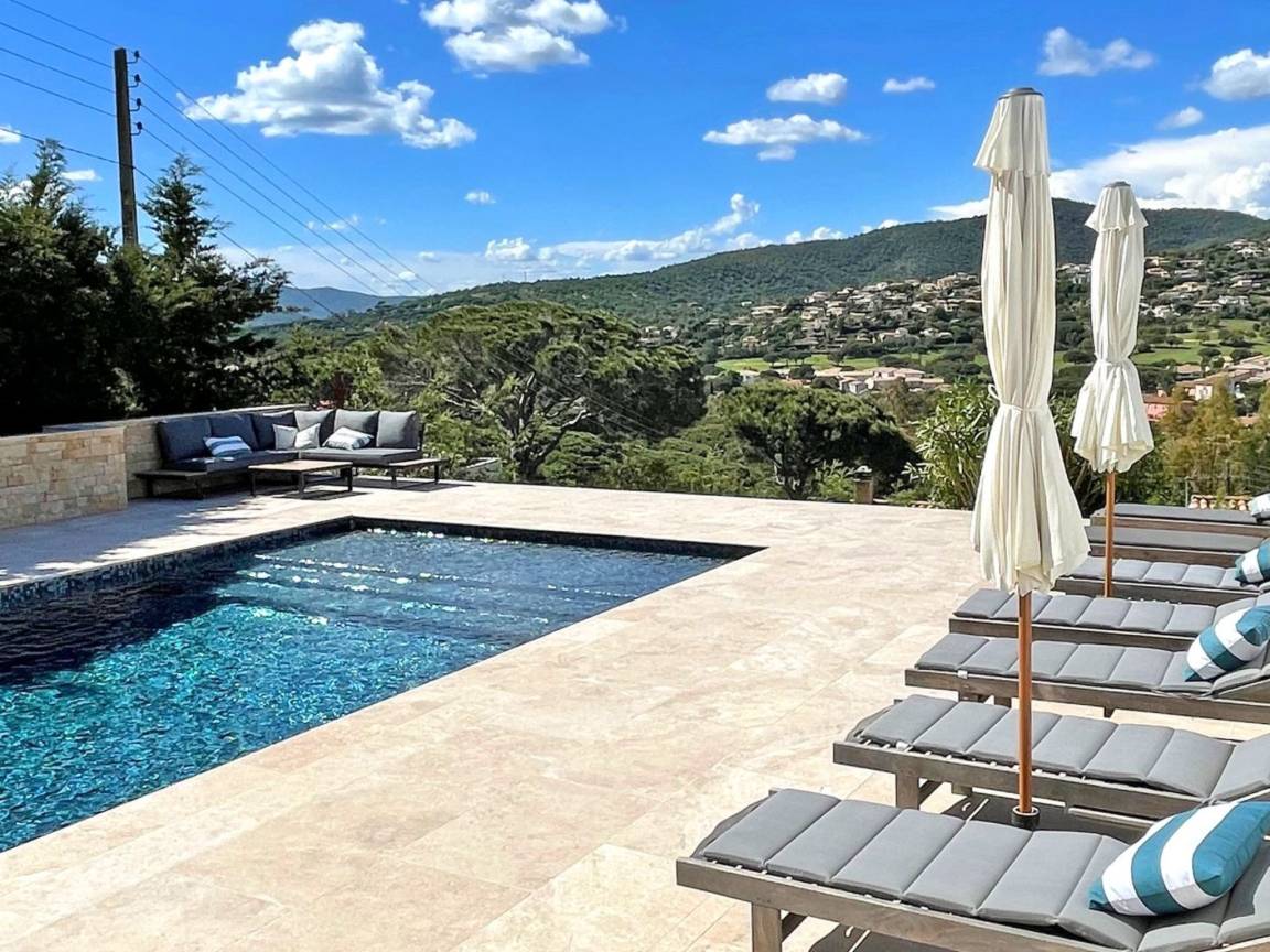 180 M² Maison De Vacances ∙ 4 Chambres ∙ 8 Personnes - Sainte-Maxime