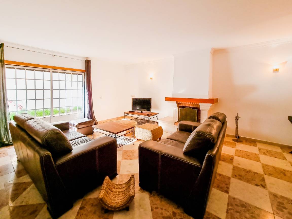 180 M² House ∙ 3 Bedrooms ∙ 6 Guests - Almancil