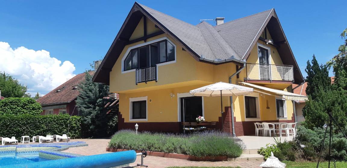 74 M² Apartment ∙ 2 Bedrooms ∙ 9 Guests - Tihany