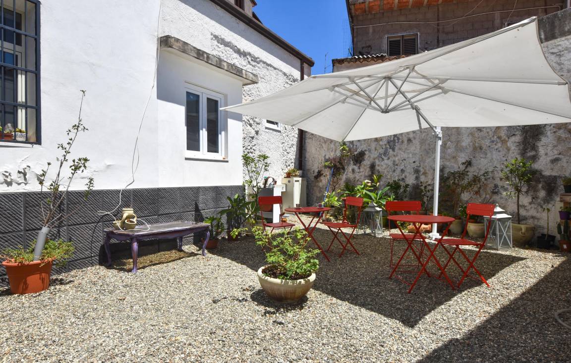 110 M² House ∙ 2 Guests - Catania